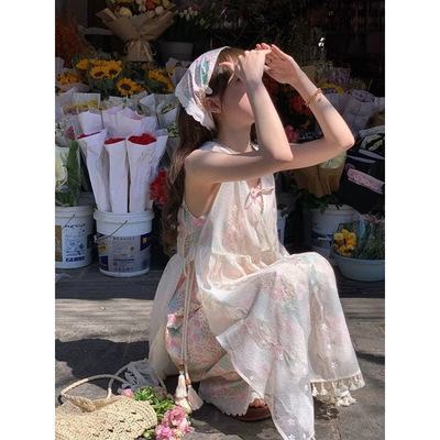 2026年新款甜美蕾丝罩衫碎花拼接度假风吊带裙流苏罩衫两件套装