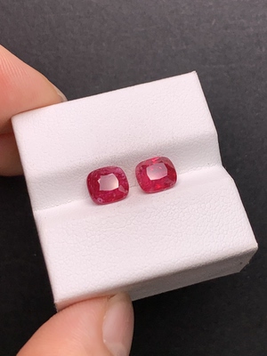 2.52克拉一对 缅甸天然无烧尖晶石 绝地武士（0727）