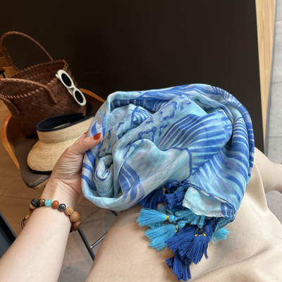 丝巾女夏季韩版百搭薄款纱巾蓝色树叶印花流苏围巾沙滩巾防晒披肩