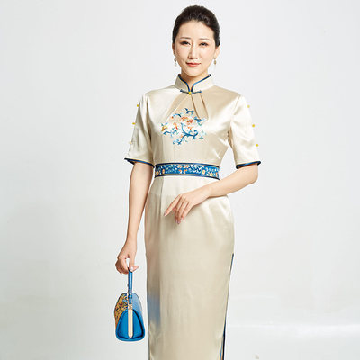手工刺绣优雅风复古旗袍高端定制