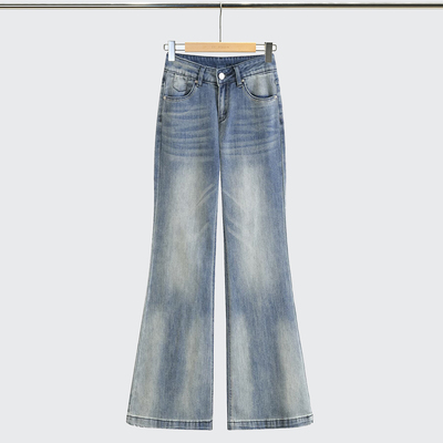 版型一绝高奢水洗低腰微喇牛仔裤