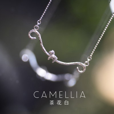 茶花白925纯银小马驹微笑锁骨链吊坠项链女小众设计感本命年礼物
