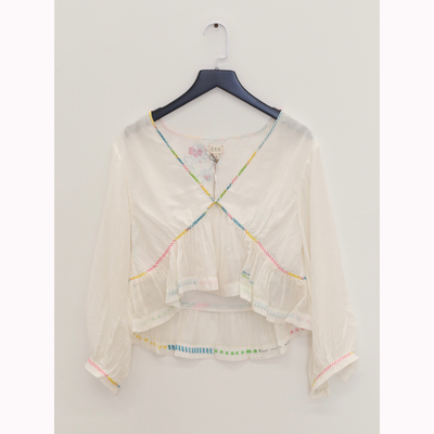 EKA KOTA 26春夏 多色手工印花人字纹高低裁短款上衣