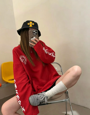 東room2026秋季新款韩版时尚字母印花宽松长袖大版T恤女
