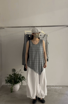 1101夏季韩版气质简约百搭宽松显瘦圆领条纹不规则外穿背心T恤女