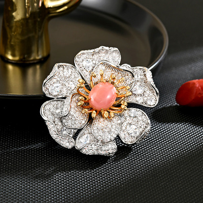 轻奢高级感海螺珠花朵胸针花卉