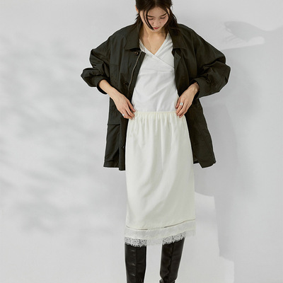 时AG！穿搭巧思 100%醋酸垂顺柔滑蕾丝花边拼接春新款半身裙70659