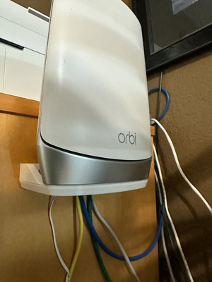 Netgear Orbi 750 860 RBK850 RBR752 753墙面支架壁挂底座
