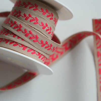 有机棉自然底色红色藤蔓织带