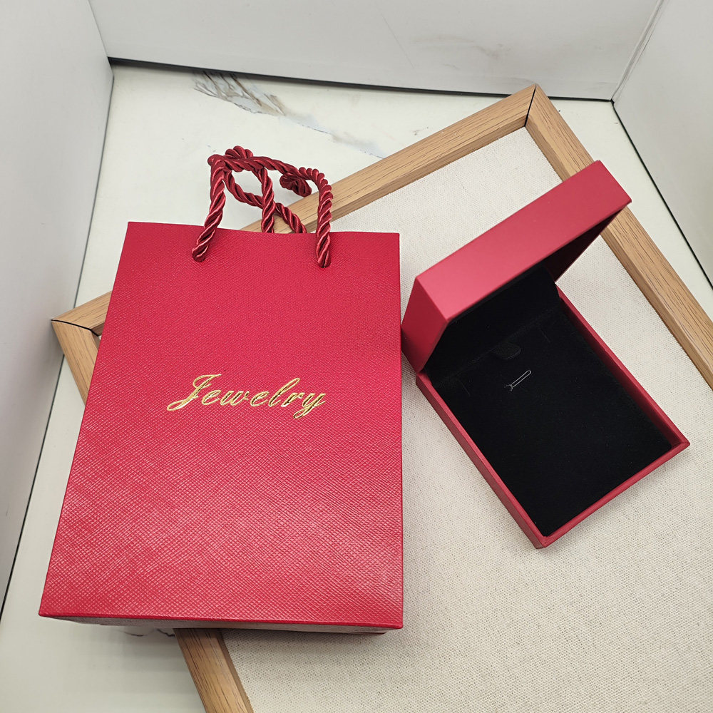 喜庆生日新春新年本命年送人送礼项链耳钉手链胸针首饰盒礼袋包装