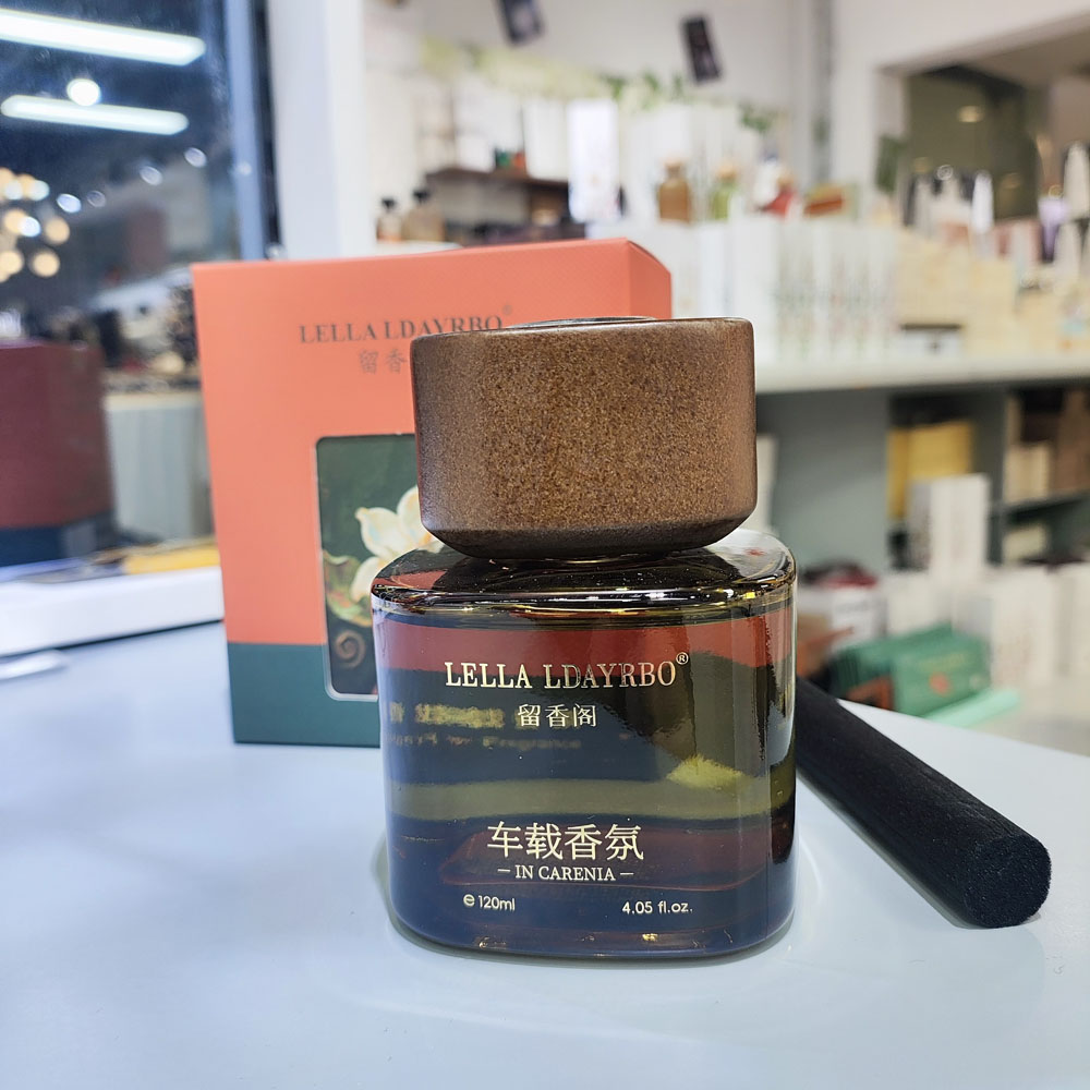 留香阁栀子花白茶玫瑰魅惑费洛蒙植物精油香薰120ml高端车载香氛