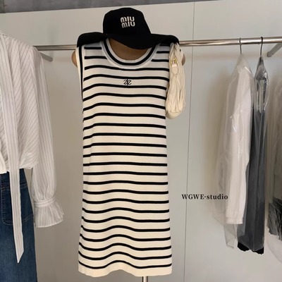 WGWE圆领条纹无袖背心连衣裙韩系小个子气质显瘦短裙
