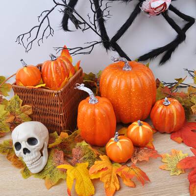 SimulatedpumpkinmodelHalloween