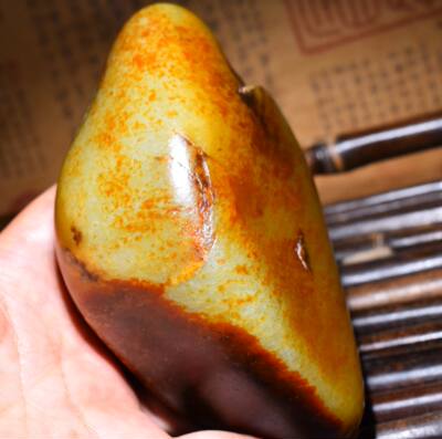 新疆的猫 607.5克，墩厚熟糯油润高脂粉挂艳红皮青白玉籽CD14