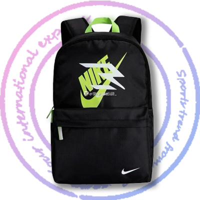 Nike休闲双肩包大容量简约款