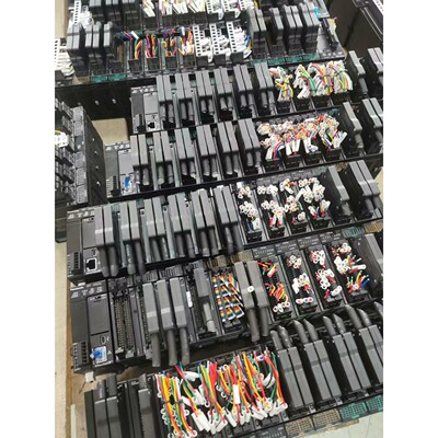 松下PLC型号AFP7CPS31EAFP7AD8AFP7咨询维修