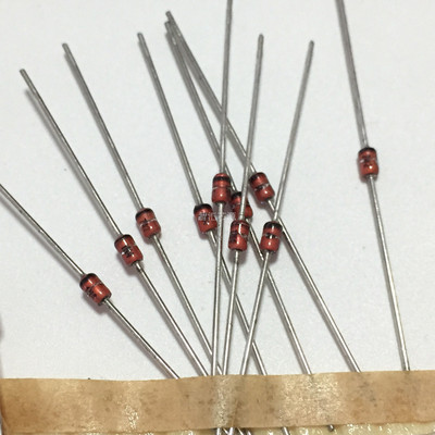 稳压 1N4741 IN4741A 玻璃 稳压管 1W 11V 50只2.4元 实图拍摄