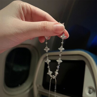 轻奢高级感闪钻四叶草手链女vingate清新百搭手环时尚气质手饰品