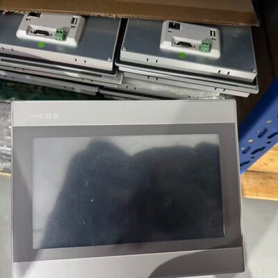 昆仑通态触摸屏 TPC1071Gi，10寸一体化，24V供电( 议价）