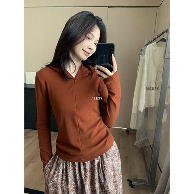 【孤品清仓】一勺甜 hers简约气质轻运动休闲感连帽打底衫 92323