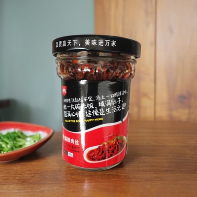 妹子肉丝辣椒酱拌饭山东