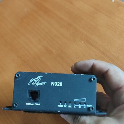 议价加拿大进口microhard n920 100公里数传