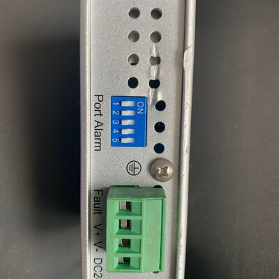 议价Korenix科洛理思JetNet2005交换机面板有一处可维修