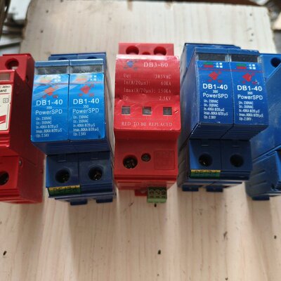 议价德恩Power SPD DB1-40防雷器，230VAC适用可维修