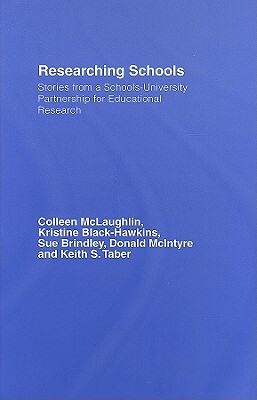 【预售】Researching Schools: Stories from a