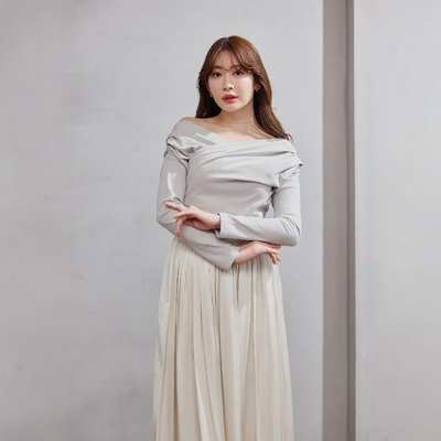 Herlipto日系不对称针织上衣