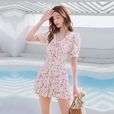 保守韩国泡温泉连体碎花游泳衣