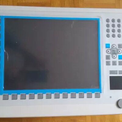 议价ADVANTECH IPPC-7158B-R1A E工业平板，带PCA-6114P10-
