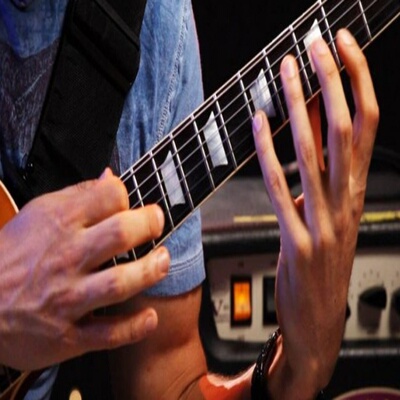 Udemy Master Tapping On Electric Guitar Deniz Sayman吉他点弦