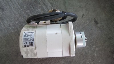 二手松下驱动器 MSDA023A1A 配MSMA022A1E