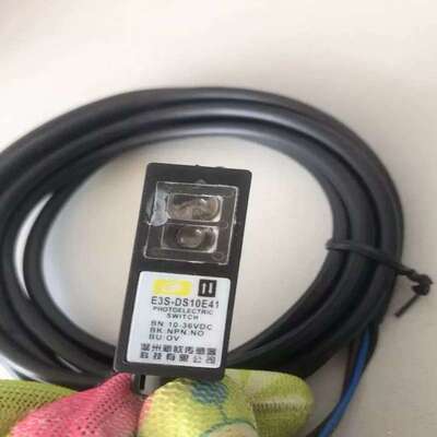 议价光电开关E3S-DS10E41可维修