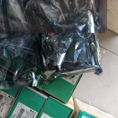 议价VW3A1101变频器面板ATV71ATV61系列适用