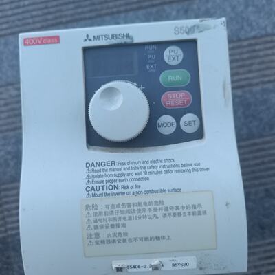 三菱变频器FRS5402.2KCH拆机质量好的--议价商品