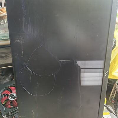 溢价-AOCQ27P10显示器屏幕烂了板
