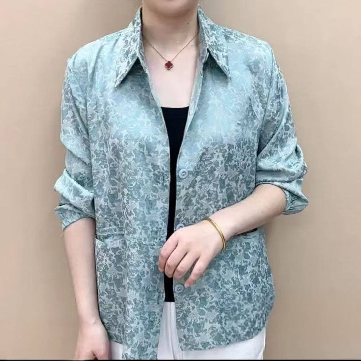 夏季女士薄款开衫时尚休闲防晒服J气质中年女装翻领透气短款外套