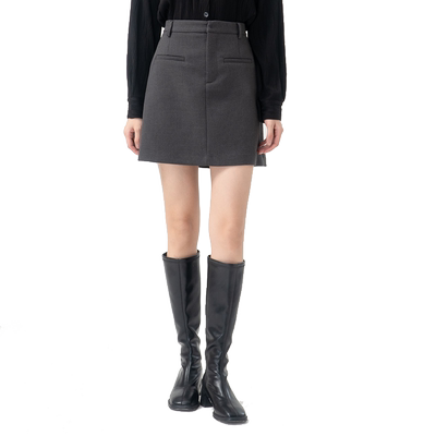 WEWE唯唯短裙A字复古港风半身裙