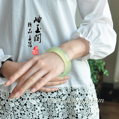 岫玉阁专柜正品天然岫玉手镯 220冰透均匀 57mm美人镯 附证书9218