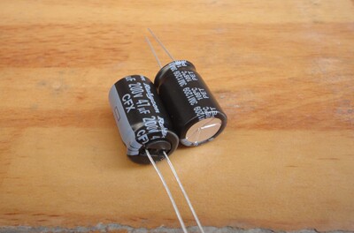 原包装 日本红宝石 200V47UF CXF 长寿命 12X20 105度