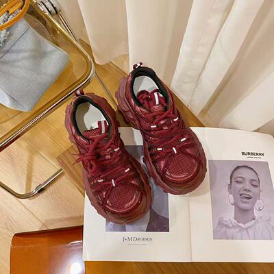 韩版真皮时尚休闲运动鞋女