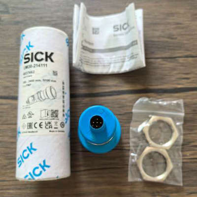 台州设备 SICK西克 UM30-214111 超声波传