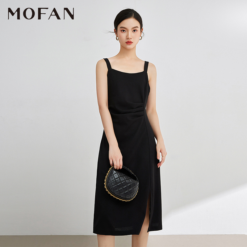 MOFAN摩凡优雅黑色吊带裙中长款2023秋款甜美腰部抽褶显瘦连衣裙_虎窝淘