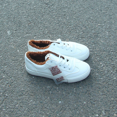 满2包邮12.21瑕疵低帮系带PU面内里夹毛平底休闲女鞋