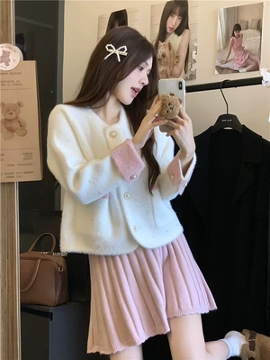 小香风撞色珍珠扣毛衣外套女装秋季软糯仿水貂绒气质宽松别致上衣