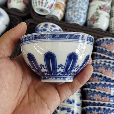 高档青花瓷主人杯单杯