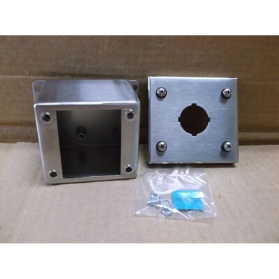 1435SSA Hammond Neuf Inox Simple Bouton Nema 4X IP66 Enceint