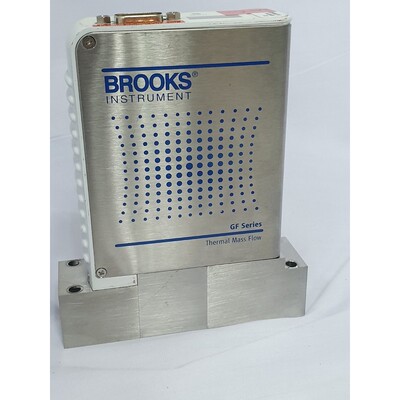 Brooks GF125C 质量流量控制器,Cl2 300SCCM,Lam 788-480019-200,